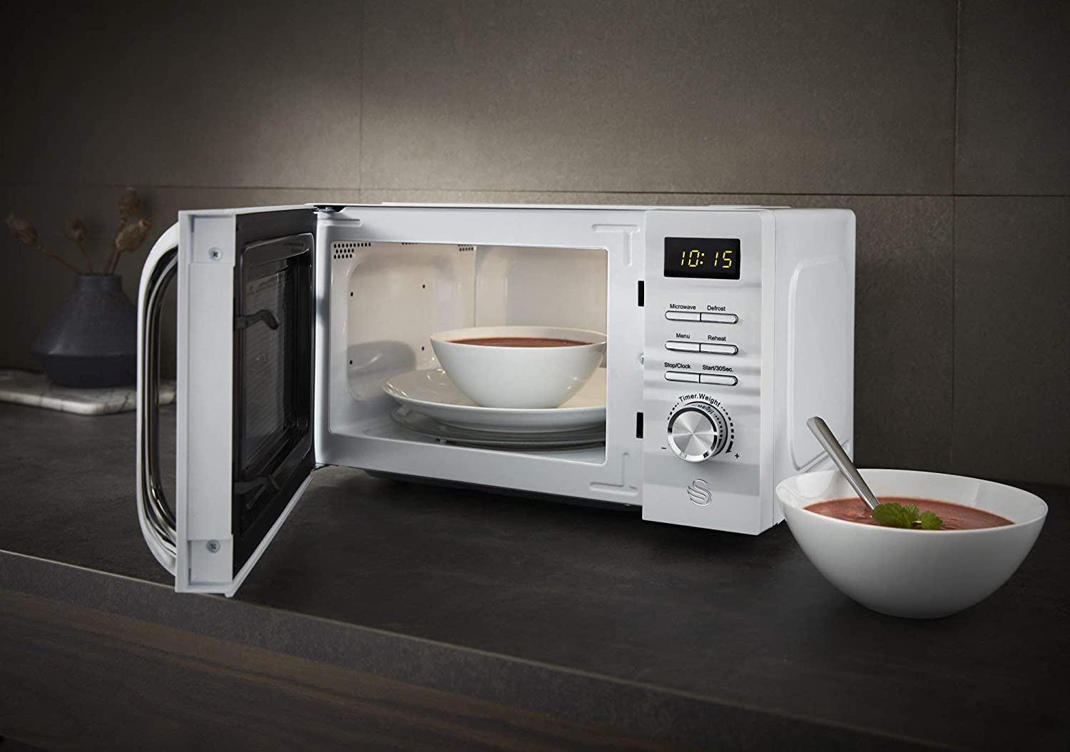 Swan SM22038 20L Symphony Digital Microwave Carlos